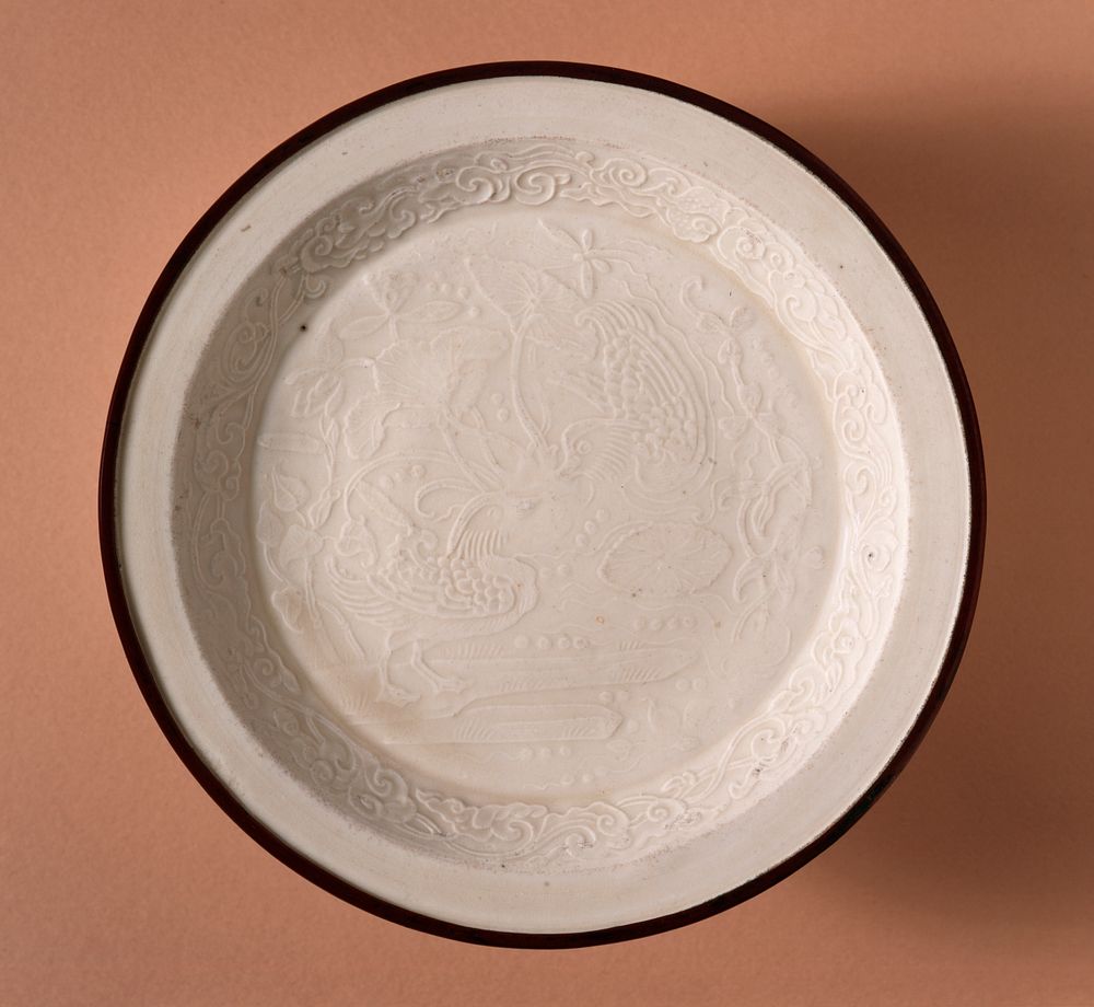 Dish (Pan) Pair Mandarin Ducks | Free Photo - rawpixel