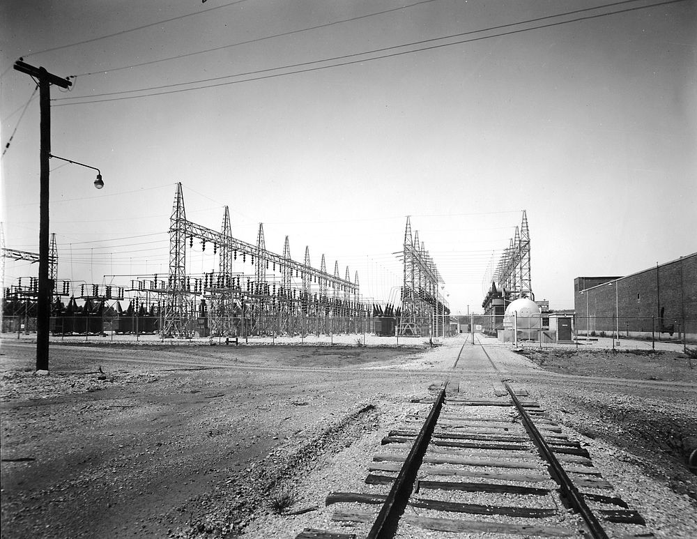 ETTP Switch Yard 1945 Oak | Free Photo - rawpixel