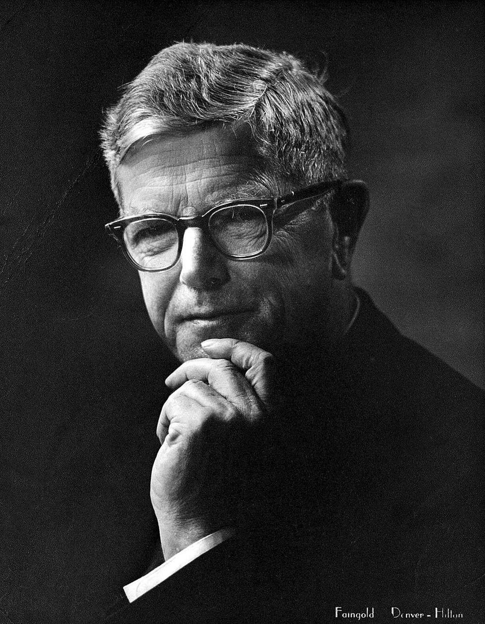 Sir Frank Macfarlane Burnet. Photograph | Free Photo - rawpixel