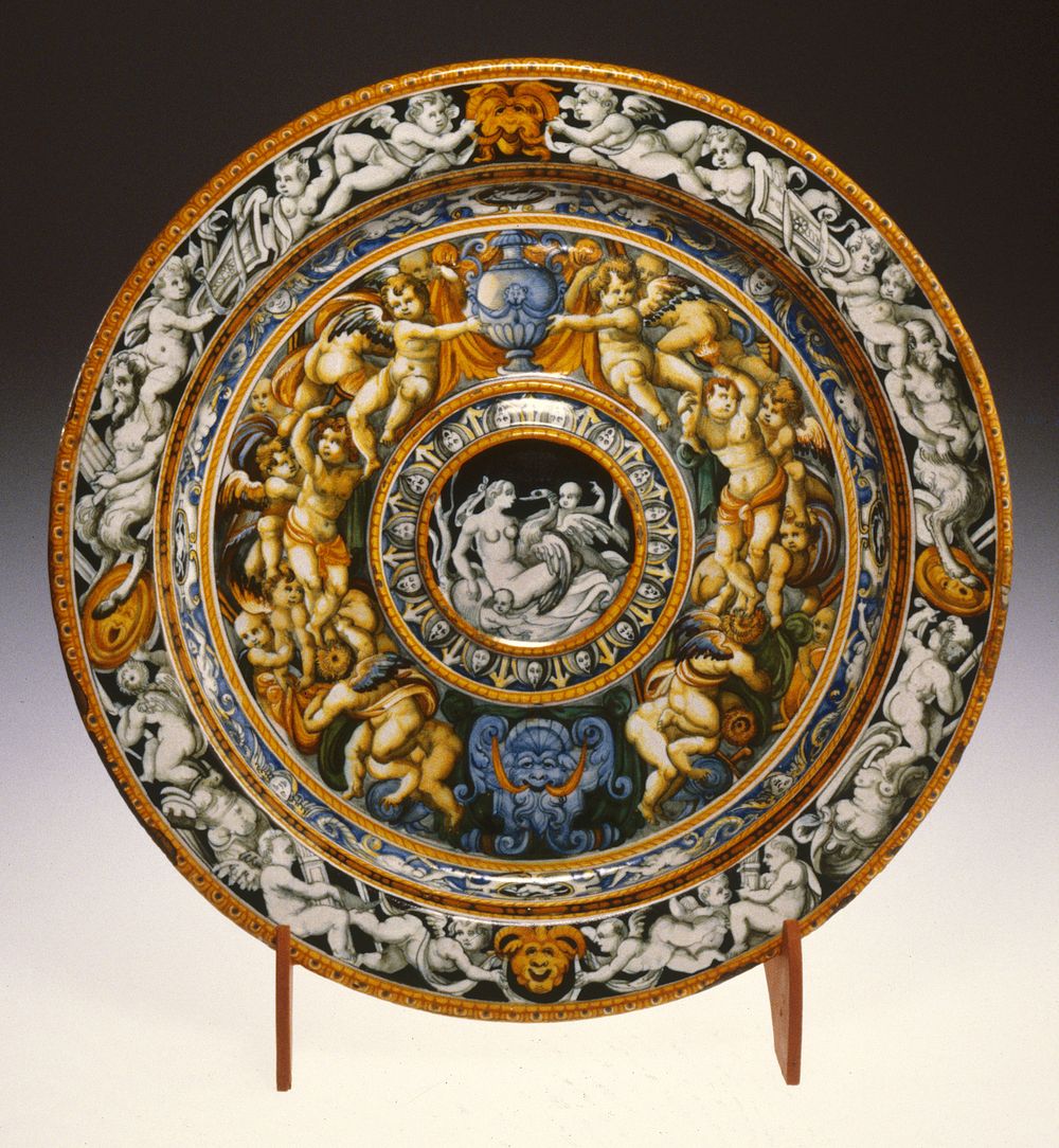 Ewer Basin Leda and Swan | Free Photo - rawpixel