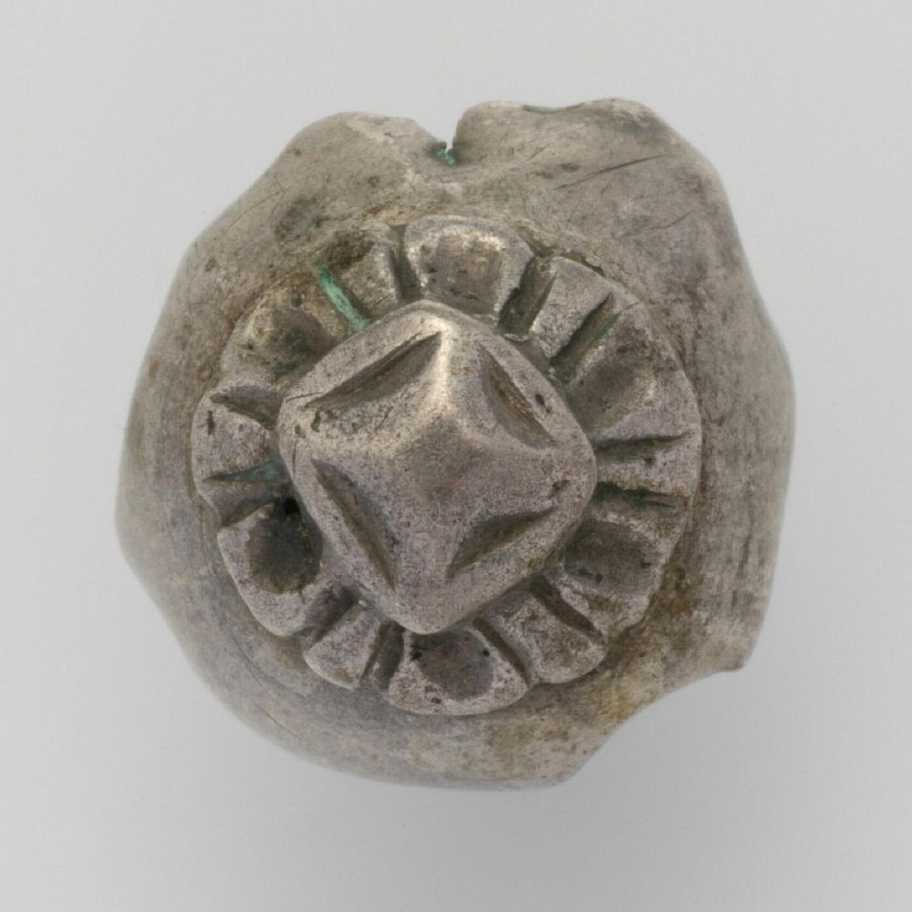 Button, fragment | Free Photo - rawpixel