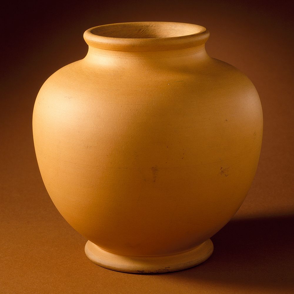 Vase by Alexander W Robertson | Free Photo - rawpixel