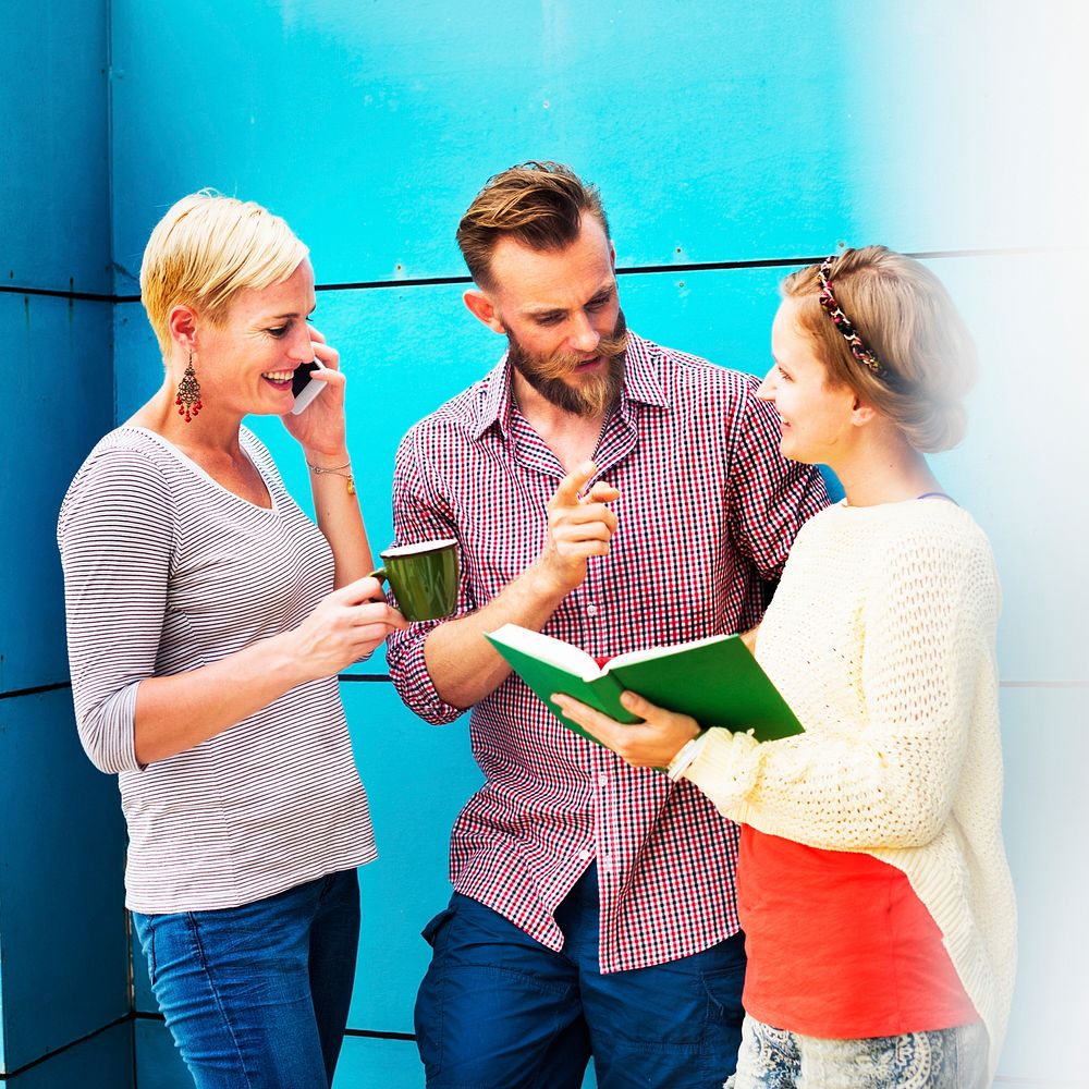Friends talking to each other | Premium Photo - rawpixel
