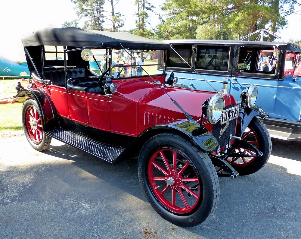 1914 Hupmobile 32 HA. | Free Photo - rawpixel