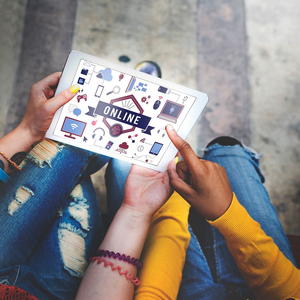 Online Devices Share Socialize Computer | Free Photo - rawpixel