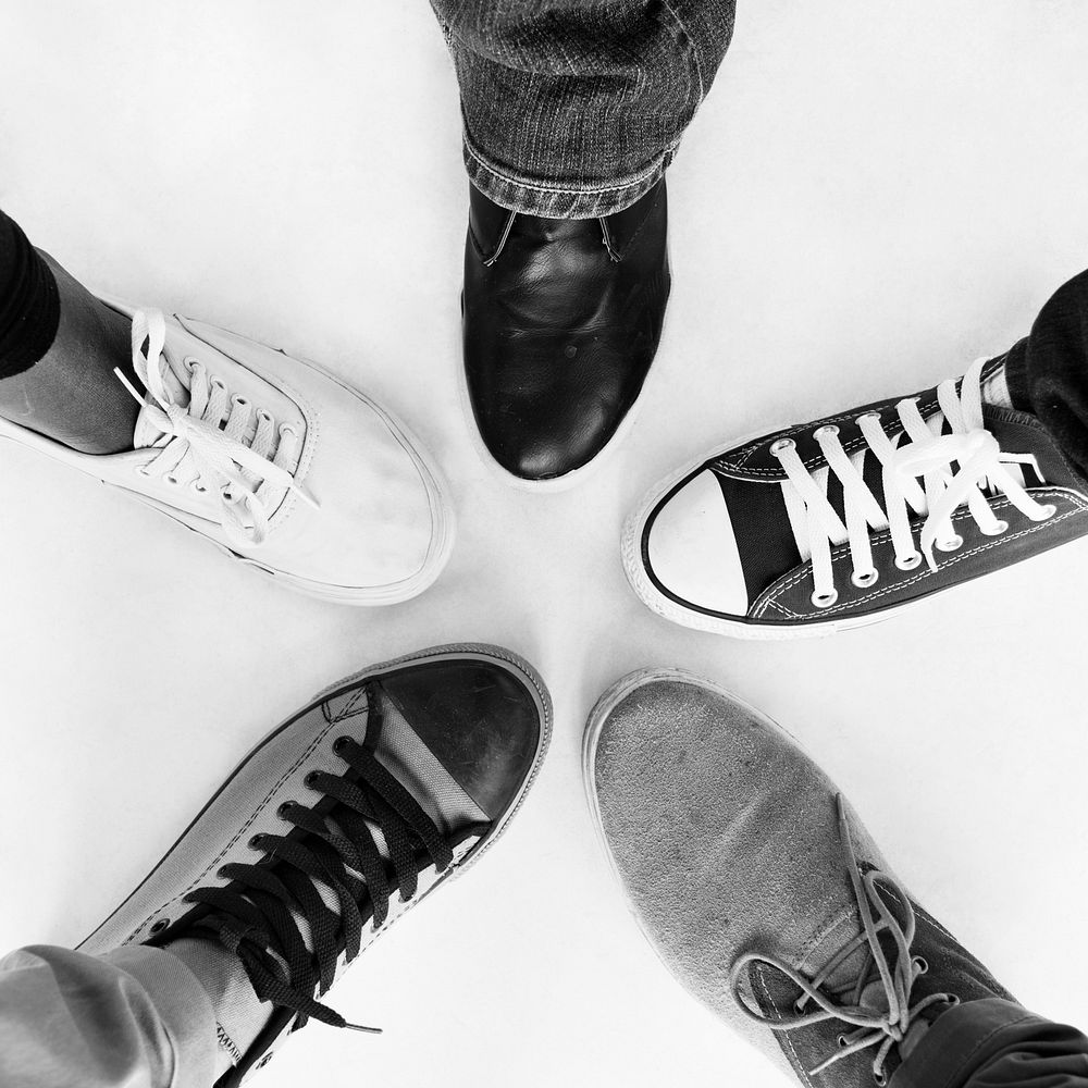 Different people's feet ground | Premium Photo - rawpixel