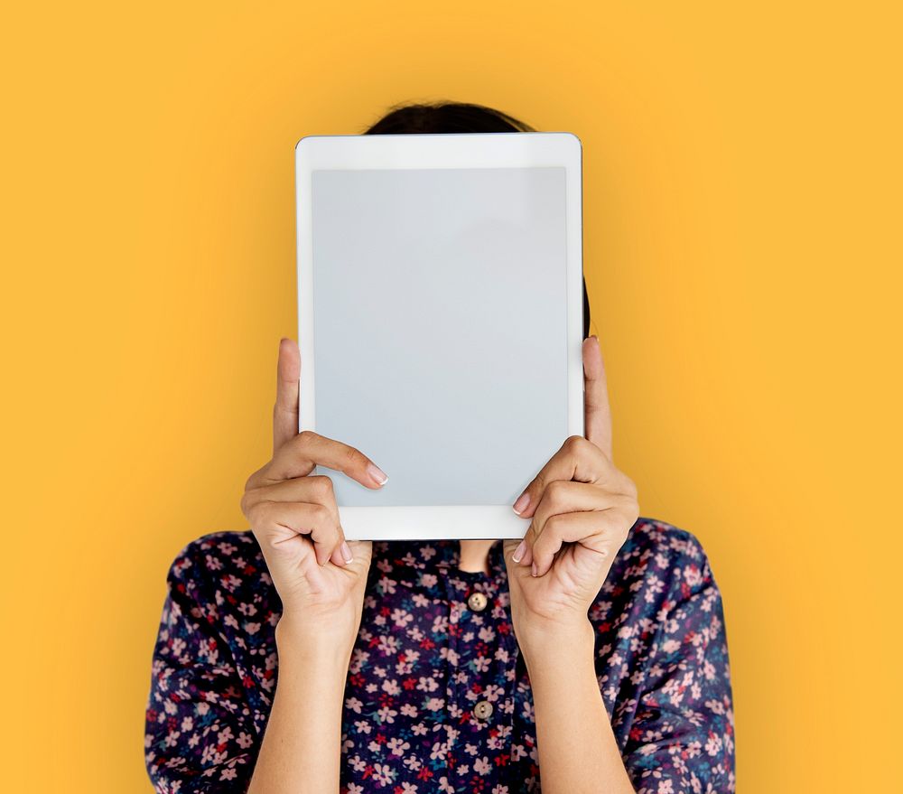 Person Holding Tablet Face Concept | Premium Photo - rawpixel