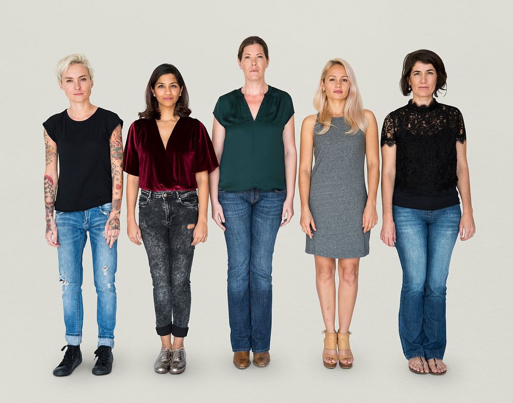 Group of women standing in a row | Photo - rawpixel