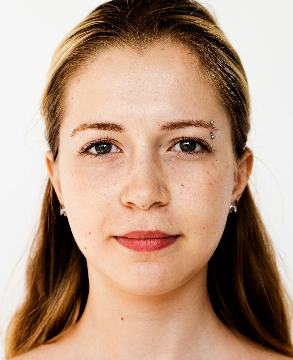 Adult Woman Face Smile Expression | Premium Photo - rawpixel