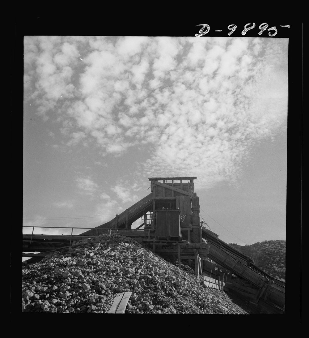 Production. Mercury. mercury extraction plant | Free Photo - rawpixel