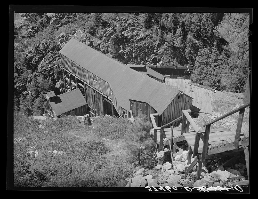 Looking towards cable house an | Free Photo - rawpixel