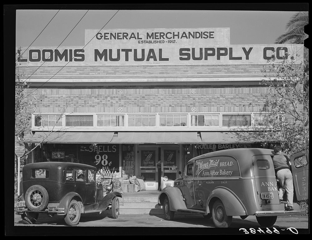 Store. Loomis, Placer County, California | Free Photo - rawpixel