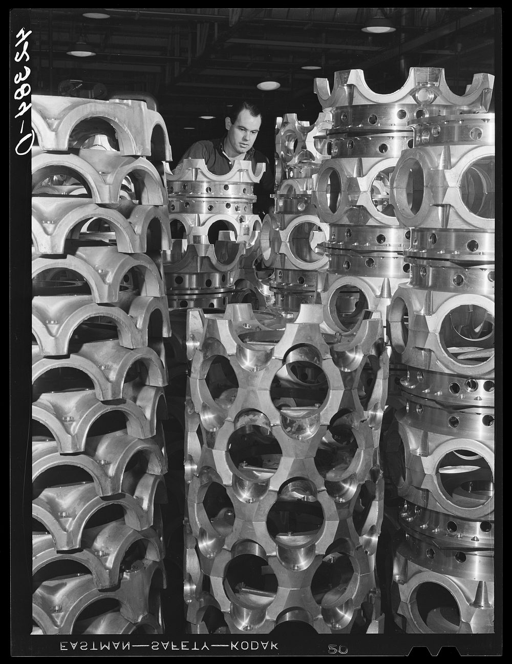 Aircraft motor casings Pratt and | Free Photo - rawpixel