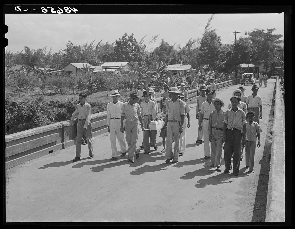 Bayamon, Puerto Rico. Funeral along | Free Photo - rawpixel