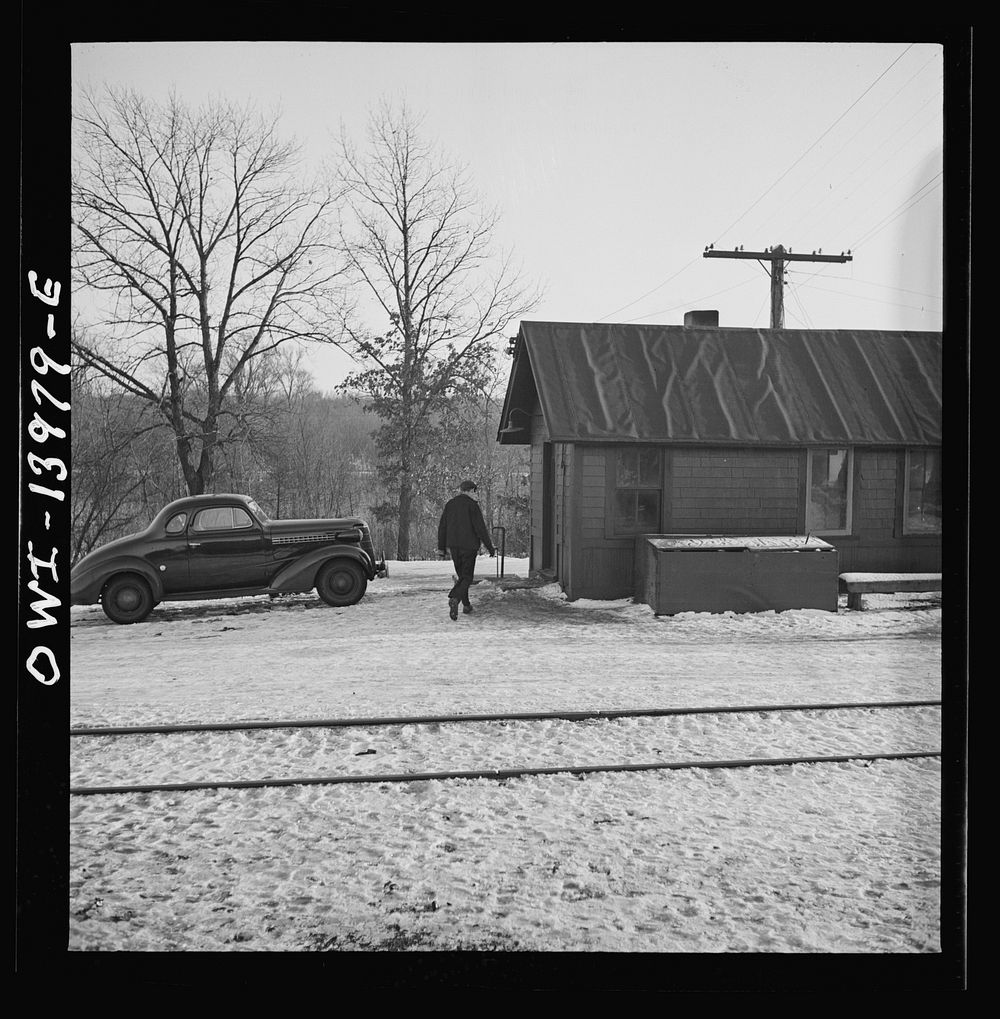 Freight train operations Chicago Northwestern | Free Photo - rawpixel