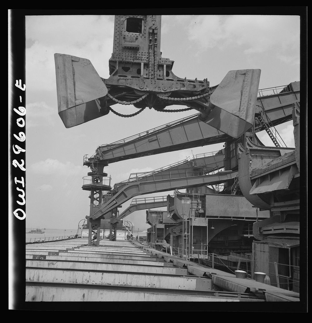 Cleveland, Ohio. Unloading iron ore | Free Photo - rawpixel