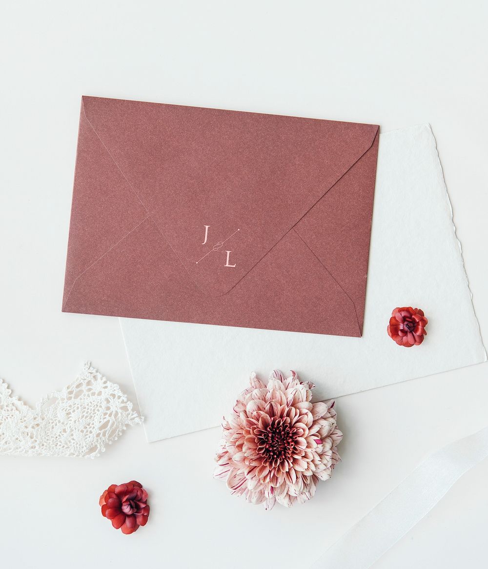 Pale red envelope mockup flowers | Premium PSD Mockup - rawpixel